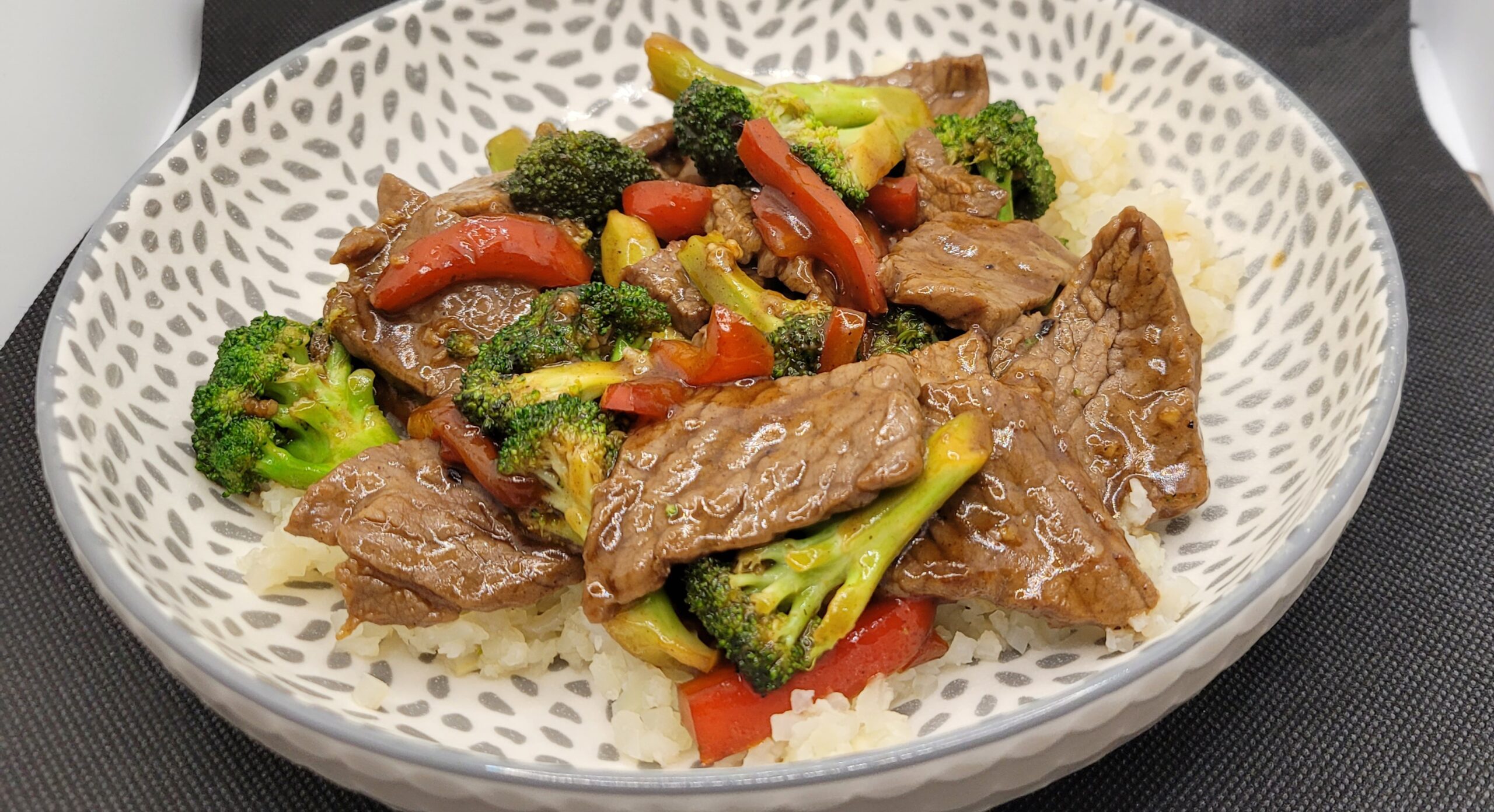 Pepper Beef with Broccoli - Meats-Beets-Bubbles